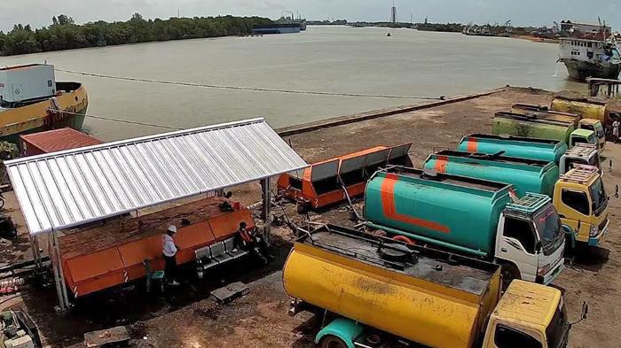 Pakai Inovasi Portable Drop Tank di Pangkal Balam, PTP Nonpetikemas ...