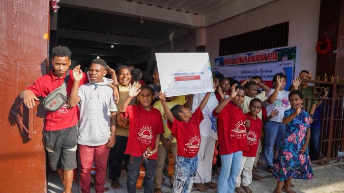 Rayakan HUT ke 68, Pertamina Patra Niaga Papua Maluku Berbagi dengan ...