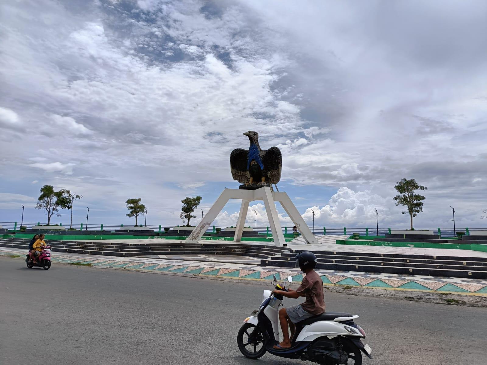 Jumlah Penduduk Miskin Menurut Kabupaten Kota di Maluku Utara, Halsel ...