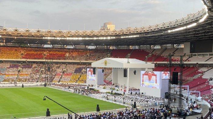 Penuh Makna, Ini Isi Khotbah Paus Fransiskus Pada Misa Agung di SUGBK ...