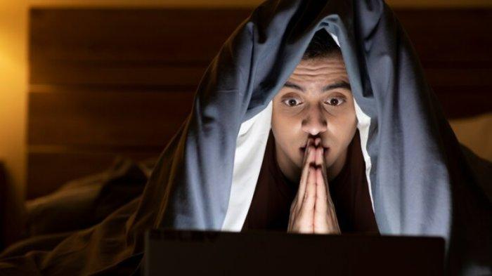 Minta Uang Namun Ditolak, Mahasiswa di Makassar Sebar Foto dan Video ...