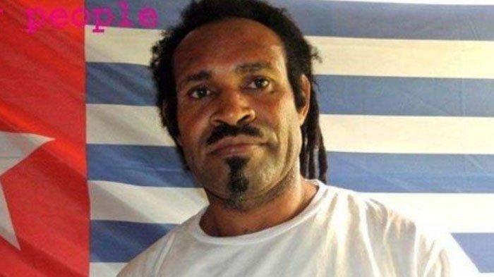 Pilot Susi Air Dibebaskan KKB Papua, Sebby Sambom Sebut Egianus Kogoya 'Pengkhianat ...