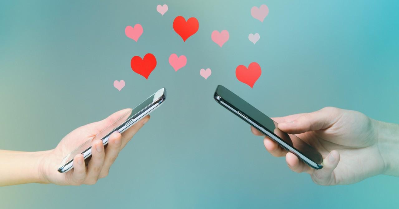 Sedang LDR dengan Pasangan? Lakukan Tips Ini Biar Makin Langgeng ...