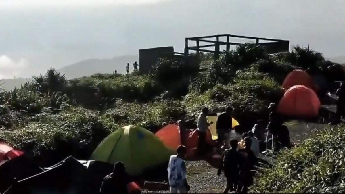 Itinerary Tektok Gunung Kaba Bengkulu 1 Hari Bujet Rp 100 Ribu - Tribun ...