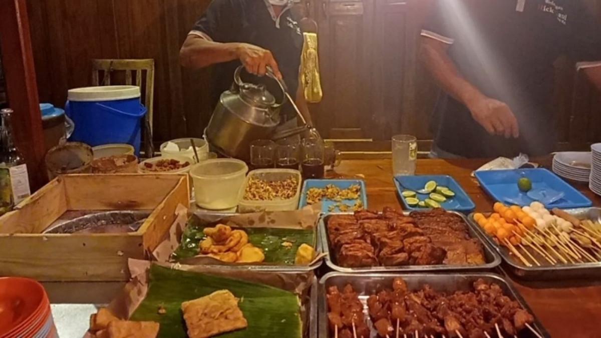 5 Angkringan 24 Jam di Jogja, Enak dan Ramah Kantong - Tribun Travel