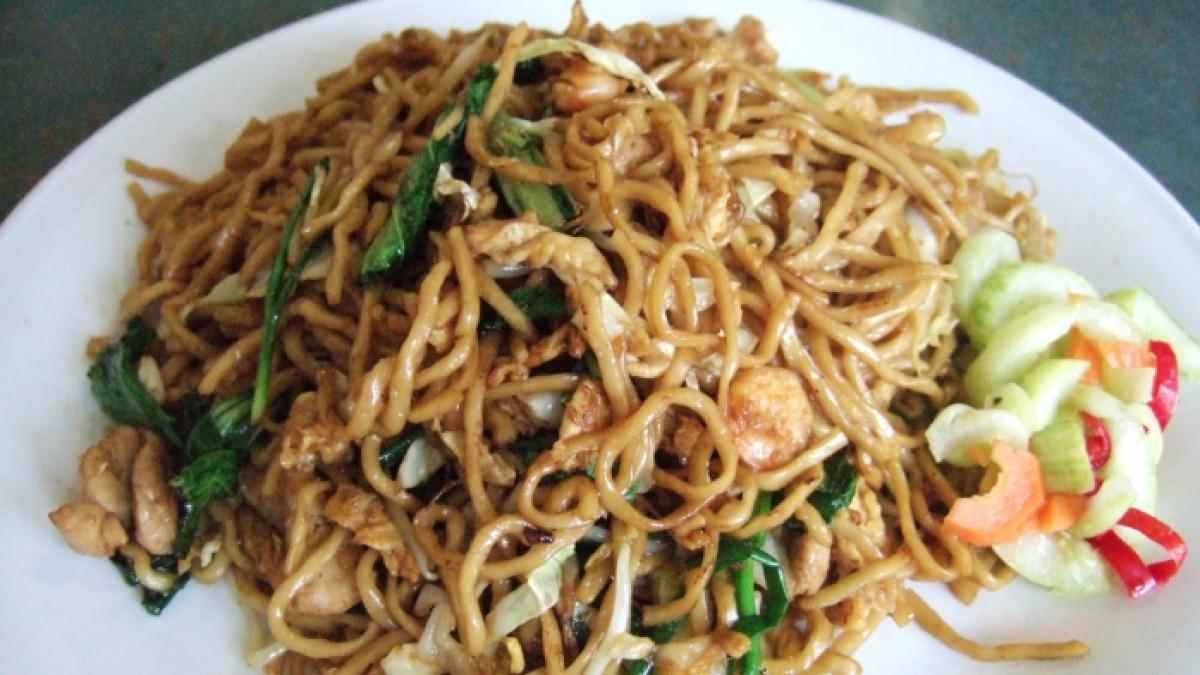 5 Tempat Makan Malam Enak Dekat Stasiun Palur, Mie Lethek hingga Rica ...