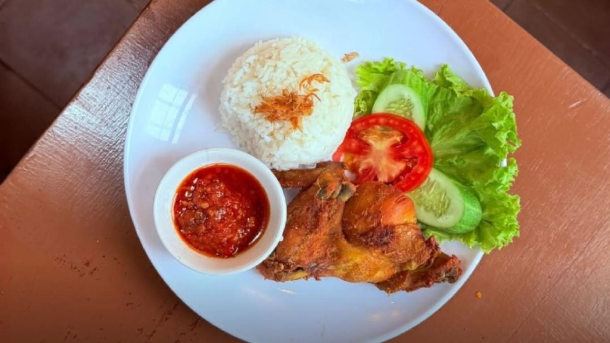 5 Tempat Makan Malam Area Kota Tua Jakarta, Bisa Mampir Sepulang Kerja ...