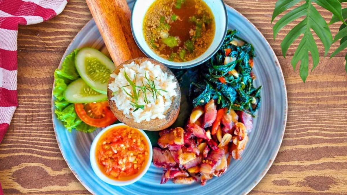 5 Tempat Makan Dekat Stasiun Bogor untuk Makan Siang, Ada yang ...