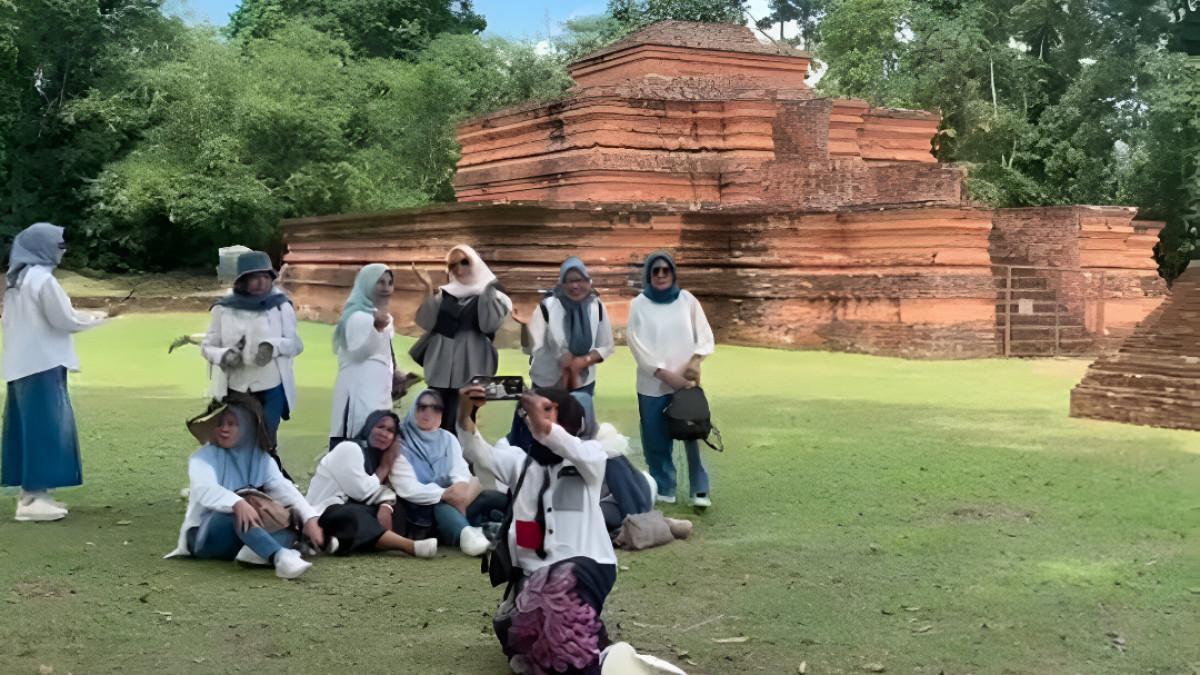 Itinerary Candi Muaro Jambi, Liburan Keluarga Akhir Tahun Cuma Rp 225 ...