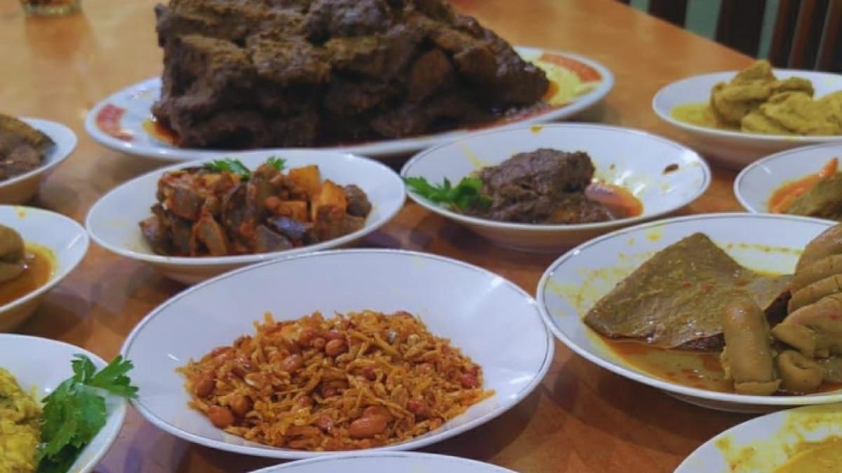 6 Tempat Makan 24 Jam di Semarang untuk Dikunjungi Setelah Lembur Kerja ...
