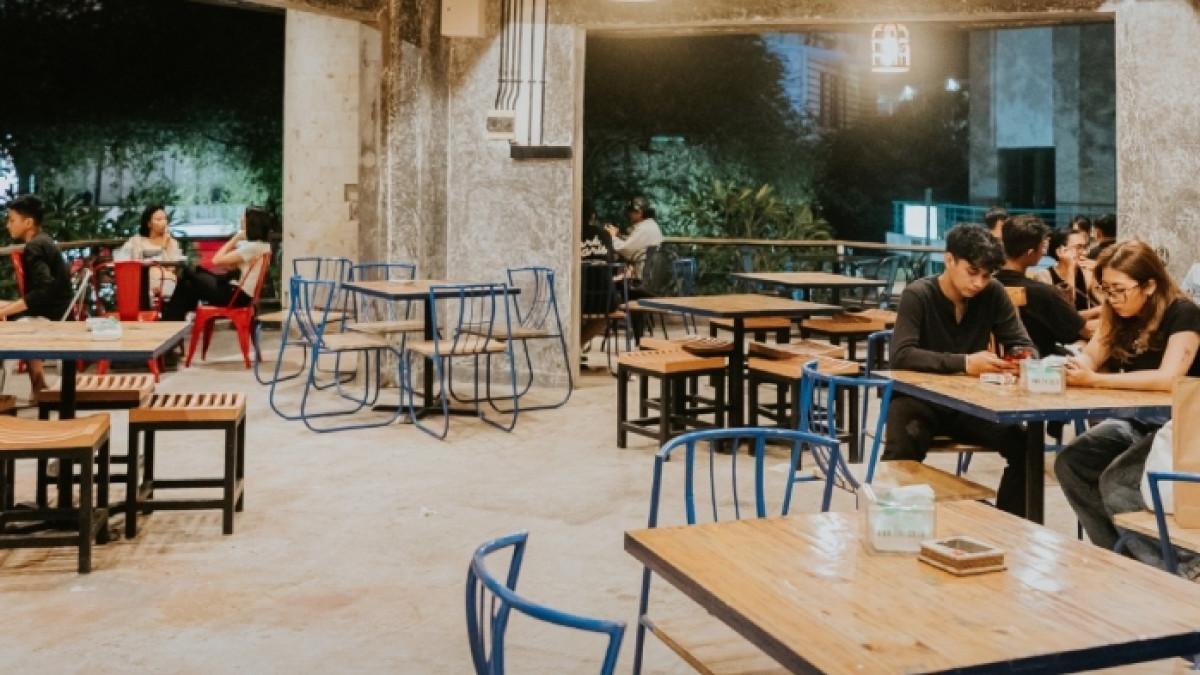 5 Kafe 24 Jam di Bali, Nyaman dan Enak Buat Nongkrong Sepulang Kerja ...