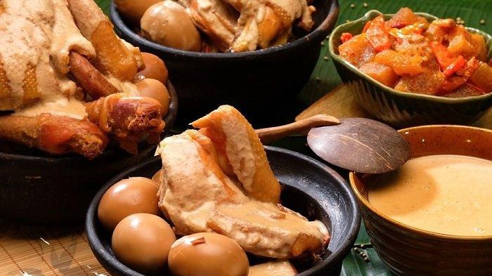 7 Tempat Makan Legendaris di Solo yang Enak, Murah, dan Favorit Lokal ...