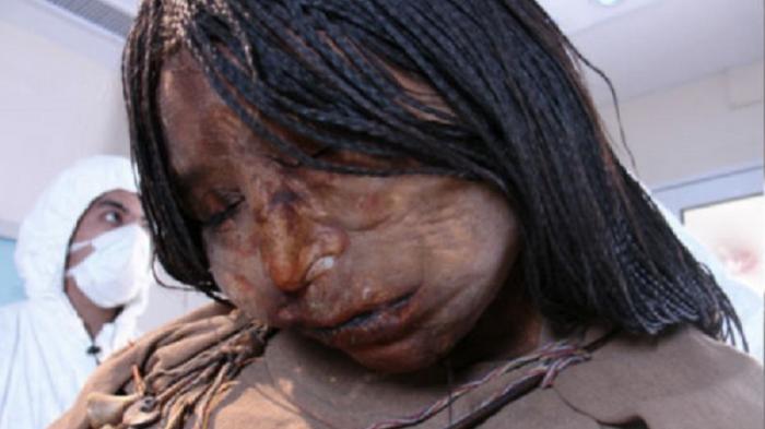 Ngeri! Mayat-mayat Ini Ditemukan Masih Utuh dan Terawat dengan Baik ...