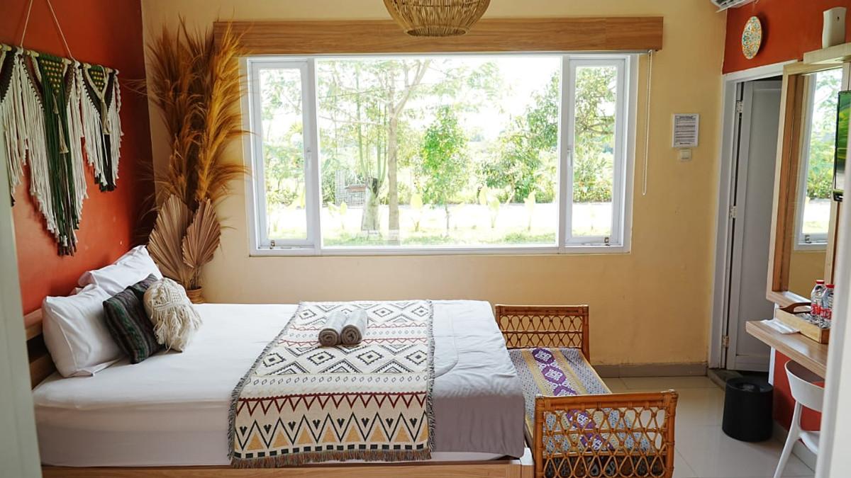 Dari Kolam hingga Kamar Resort, Candramaya Klaten Kebanjiran Tamu ...