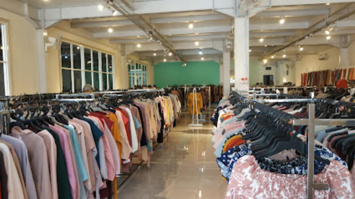Daftar Toko Pakaian Muslim Murah di Solo, Rekomendasi Beli Baju Baru ...