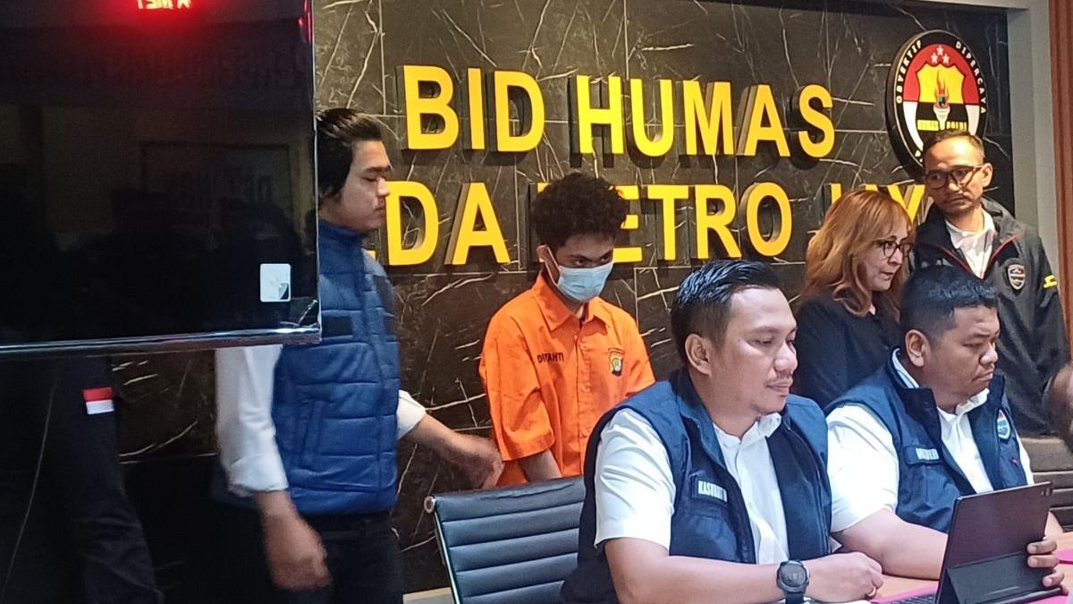 Ironi Kehidupan Hacker Bjorka: Menganggur di Dunia Nyata, Bekerja di ...