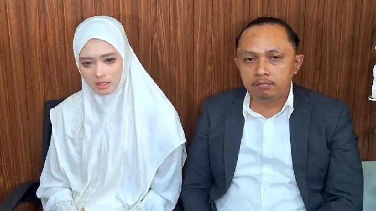Akibat Isu Jadi Selingkuhan Insanul, Inara Rusli Kehilangan Ayesha ...