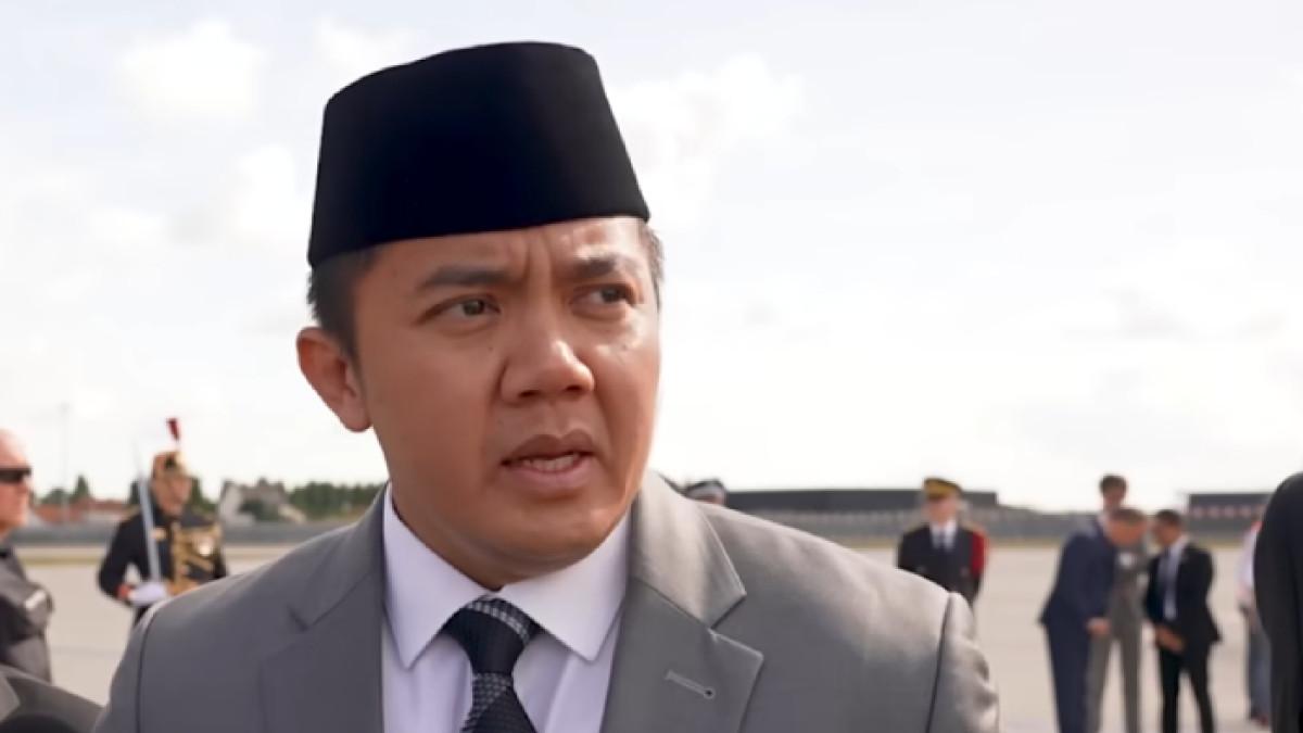 Prabowo Beri Kado Spesial untuk Anjing Presiden Korea Selatan, Seskab ...
