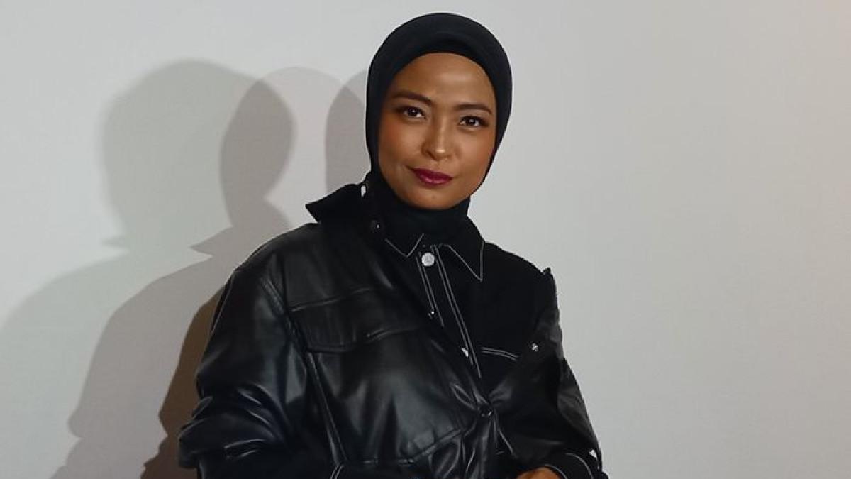 Tantri Kotak Jadi Korban Penipuan Oleh Teman Dekat dengan Total ...