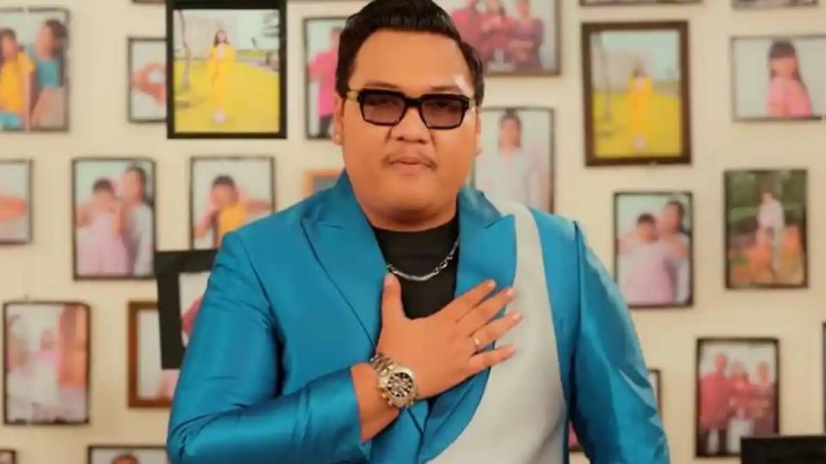 Lagu Kicau Mania Viral hingga Kpop, Ndarboy Genk Tak Sangka Meledak di ...