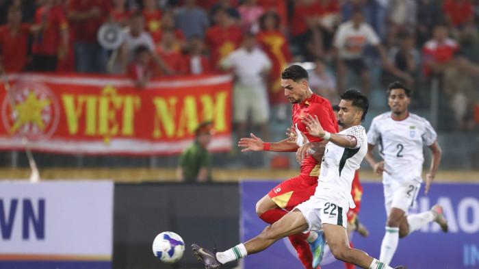 Vietnam Bantai Bangladesh 3-0, Pemain Naturalisasi Baru Buat Kim Sang ...