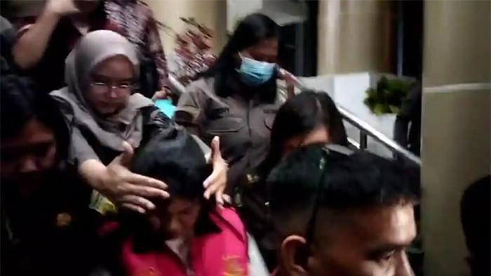 Profil Chyntia Ingrid Kalangit, Bupati Sitaro yang Jadi Tersangka ...