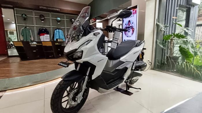 Daftar Harga Terbaru Motor Honda Oktober 2025: Dari Skutik hingga Motor ...