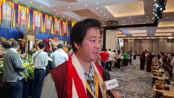 Ribuan Umat Buddha Terima Pemberkatan Langsung dari YM Chamgon Kenting ...