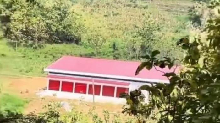Penampakan Kopdes Merah Putih di Wonogiri Disebut Berdiri di Tengah ...
