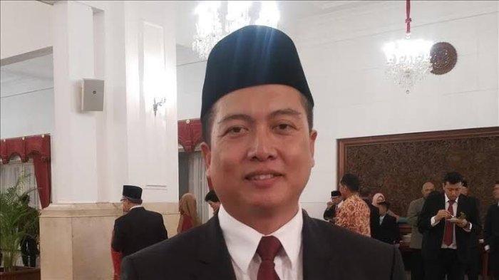 Dr. H. Lalu Muhamad Iqbal, S.I.P., M.Si. - Halaman all - TribunNews.com