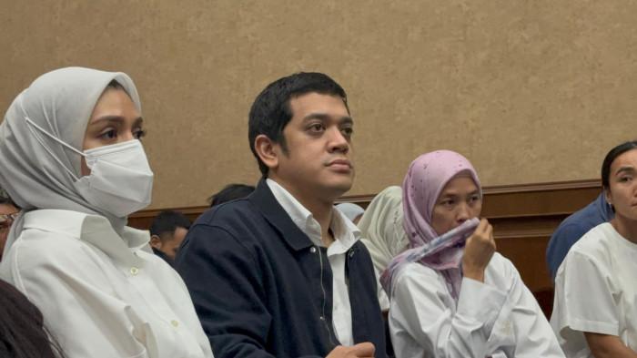 Vonis Kasus Minyak Mentah Anak Riza Chalid: 15 Tahun Penjara, Denda Rp ...