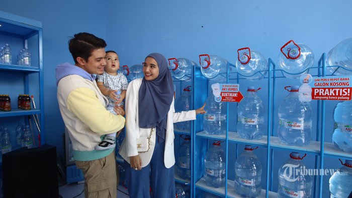 Tampil Bersama dalam Konser, Aldi Taher Bantah Pecat Irwansyah dari ...