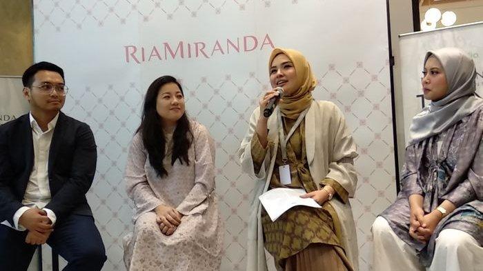 Desainer Ria Miranda Luncurkan Koleksi Tas, Cocok untuk Kaum Hawa yang ...