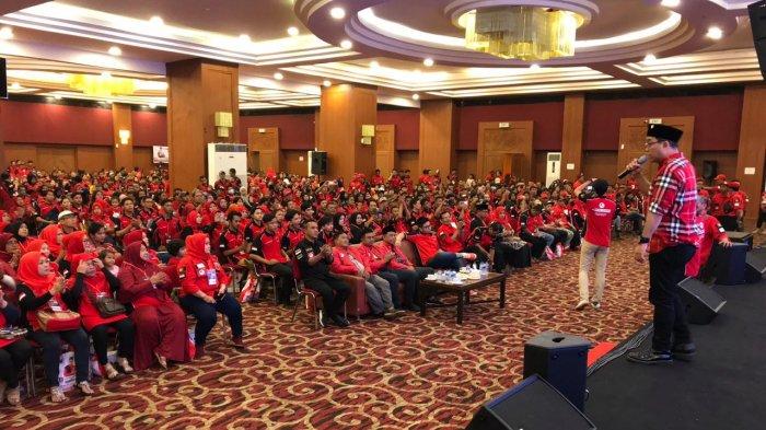 Ingin Jokowi Menang Lagi, Caleg Rocker Konsolidasikan Ribuan Relawan ...