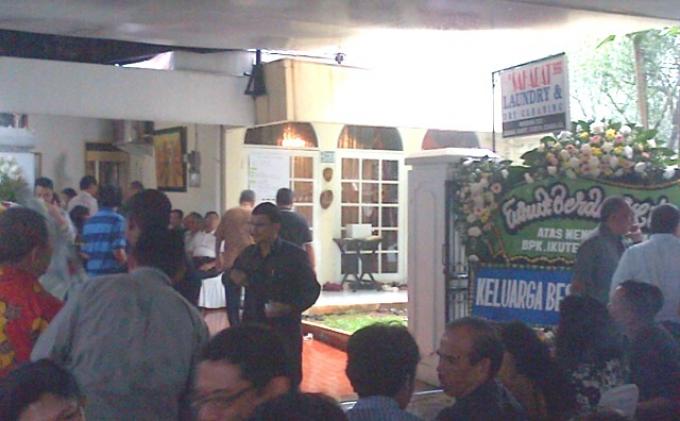 Keluarga Ikhlas dan Minta Polisi Ungkap Jatuhnya Ikuten - TribunNews.com
