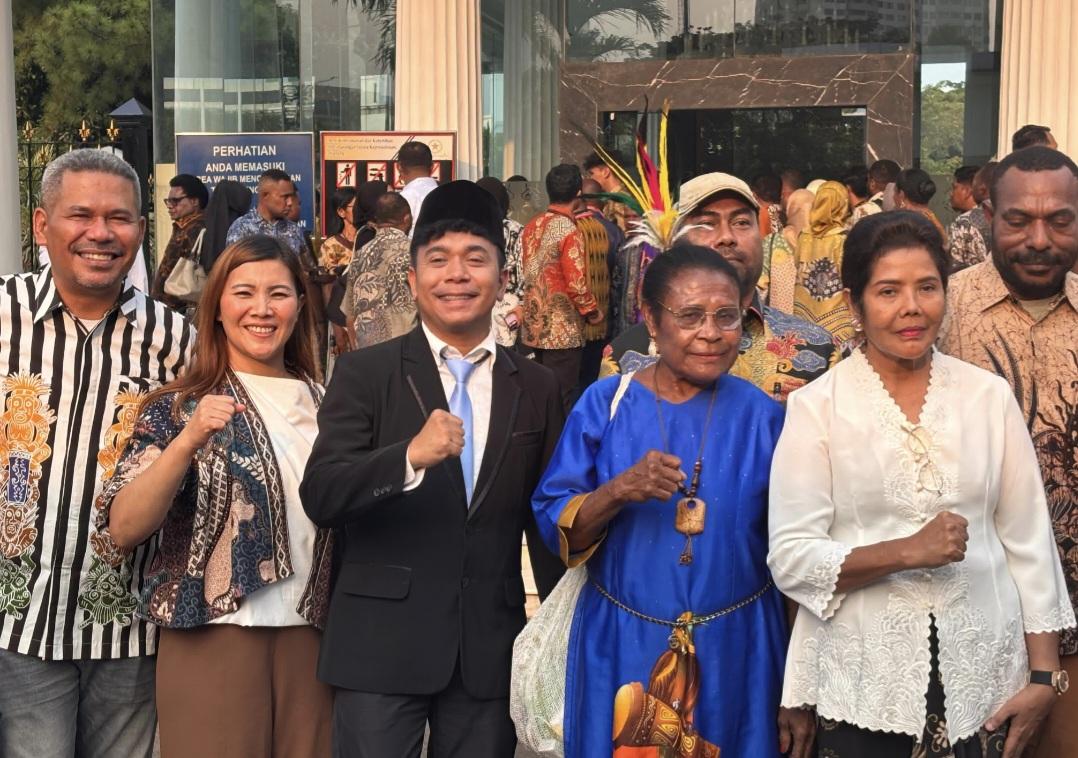 Profil Billy Mambrasar, Stafsus Jokowi yang Kini Jadi Komite Eksekutif Percepatan Ekonomi Papua ...