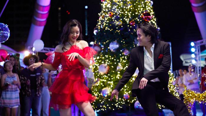 Sinopsis dan Pemeran Utama Love Stuck, Film Komedi Romantis Thailand Tayang di Prime Video ...