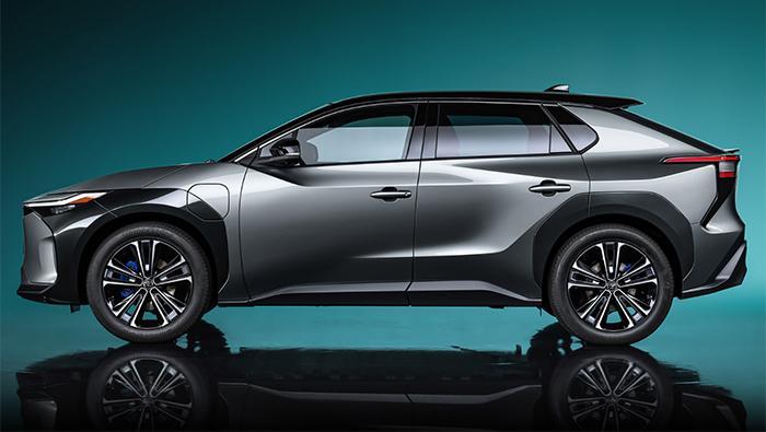 Toyota Mulai Produksi Mobil Listrik Pertamanya di Indonesia pada ...