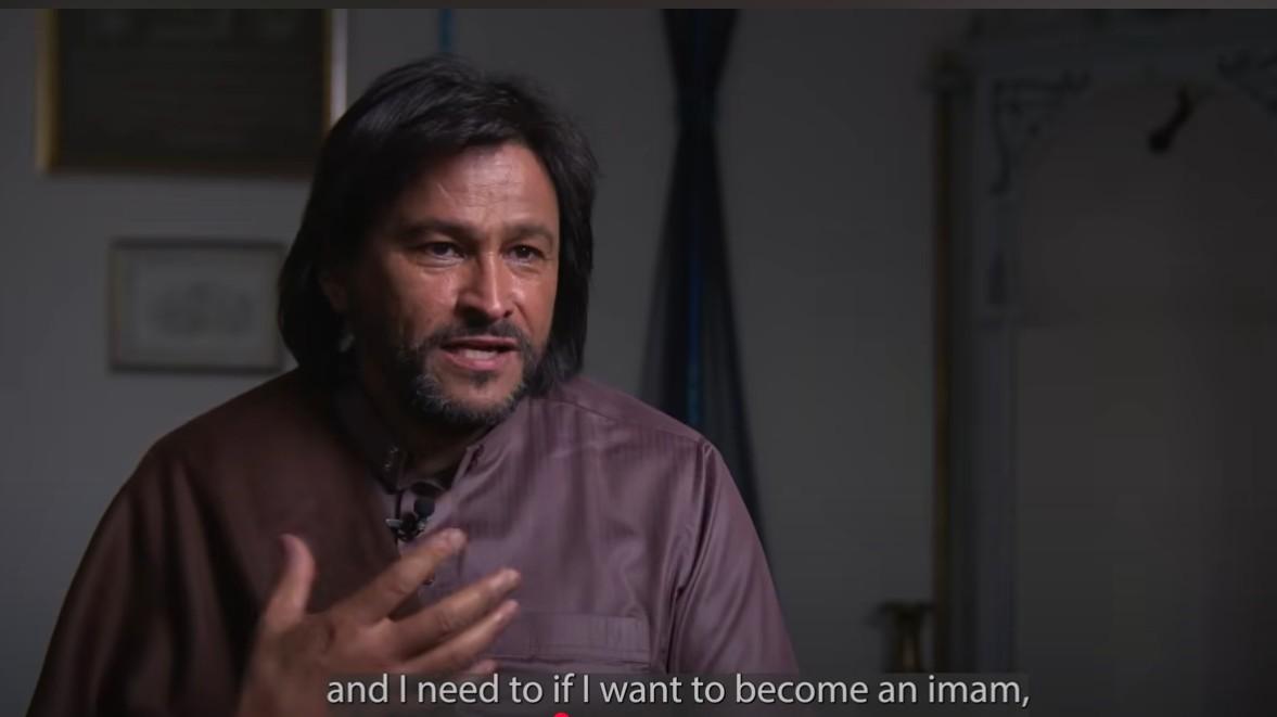 Muhsin Hendricks yang Diklaim sebagai Pendakwah Islam Gay Pertama di ...