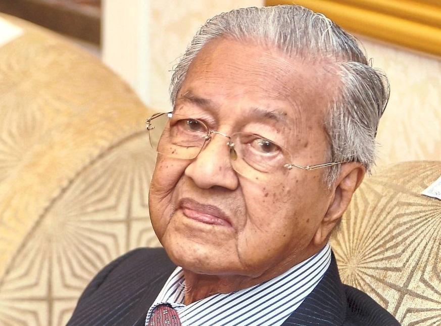 Sehat dan Bugar Ala Eks PM Malaysia Mahathir Mohamad yang Kini Berusia 100 Tahun - TribunNews.com