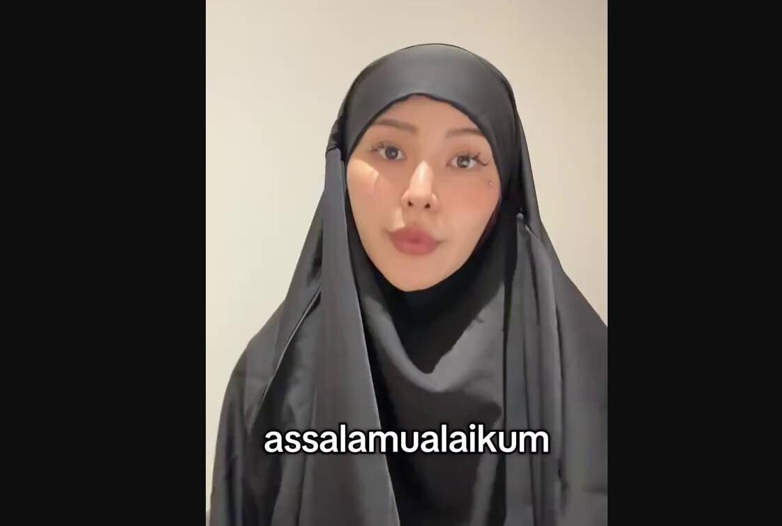 Mantan Bintang Film Dewasa Jepang, Rae Lil Black Memeluk Islam, Ini ...