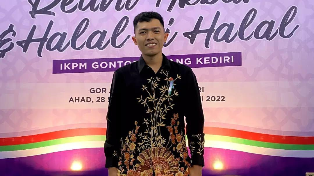 Diyan Rizqianto, Santri Gontor Pemenang Sayembara Logo Sekolah Unggul ...