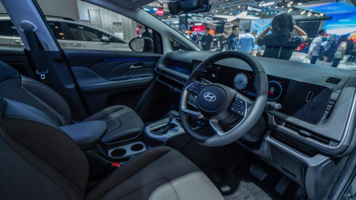 Hyundai STARGAZER Cartenz dan STARGAZER Cartenz X, Mobil Ideal Aset ...