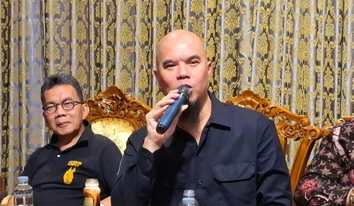 Pesan Ahmad Dhani untuk Para Penyanyi Muda: Jangan Sampai Adabnya Agnez ...