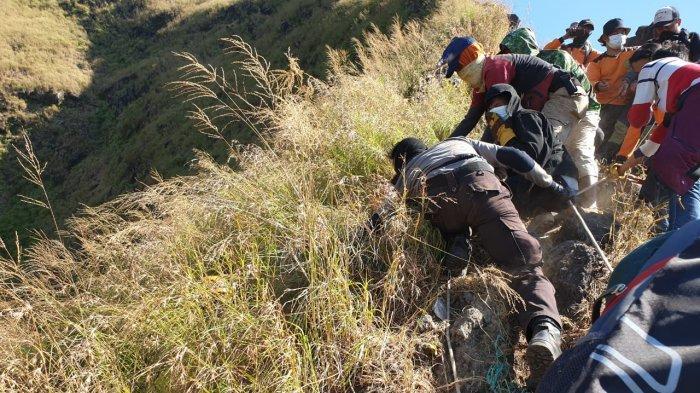 Kisah Anggota Wanadri Penemu Jasad Thoriq di Gunung Piramid, Adzan ...