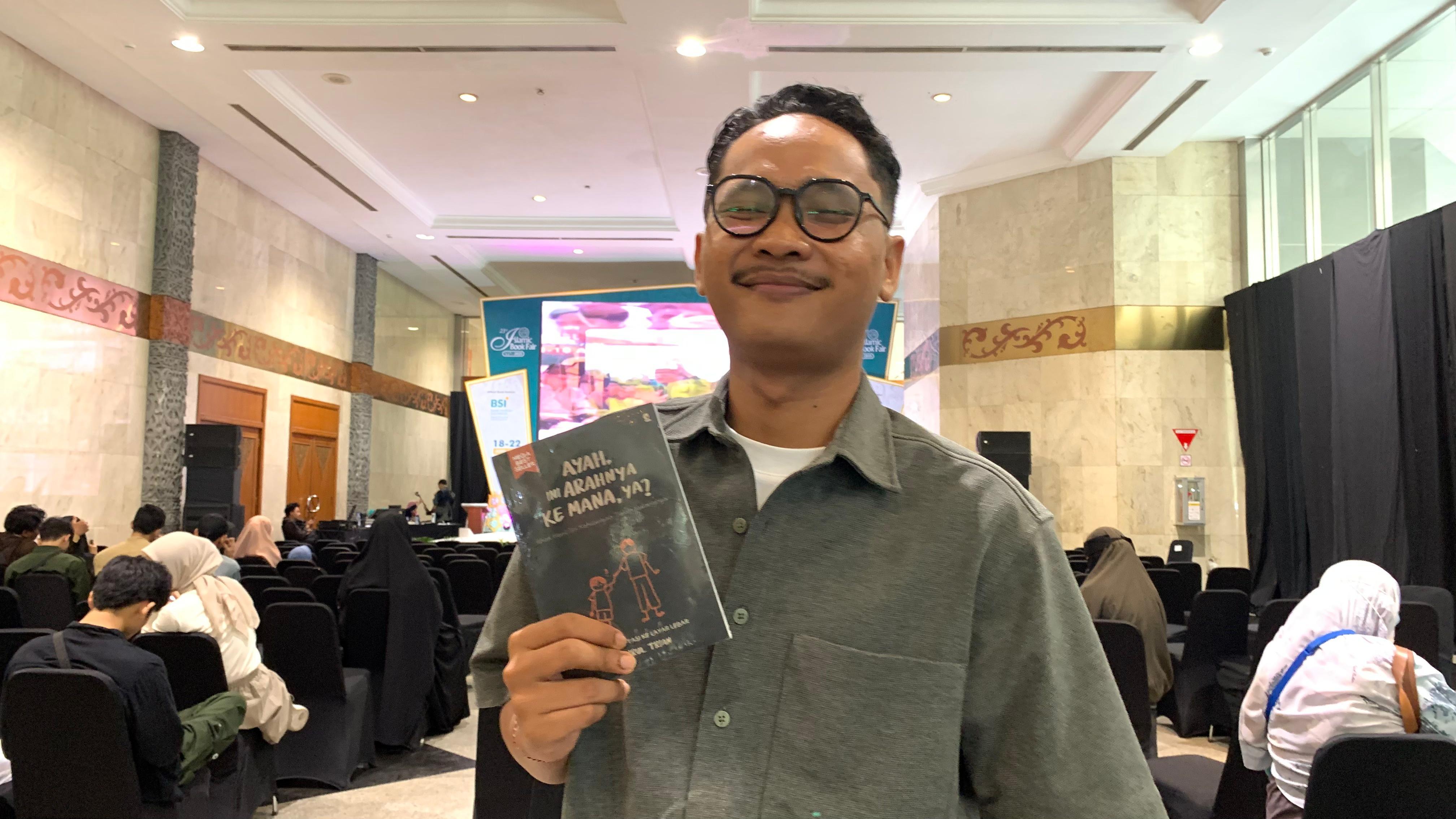 Khoirul Trian Tak Menyangka Novel 'Ayah, Ini Arahnya ke Mana, Ya ...