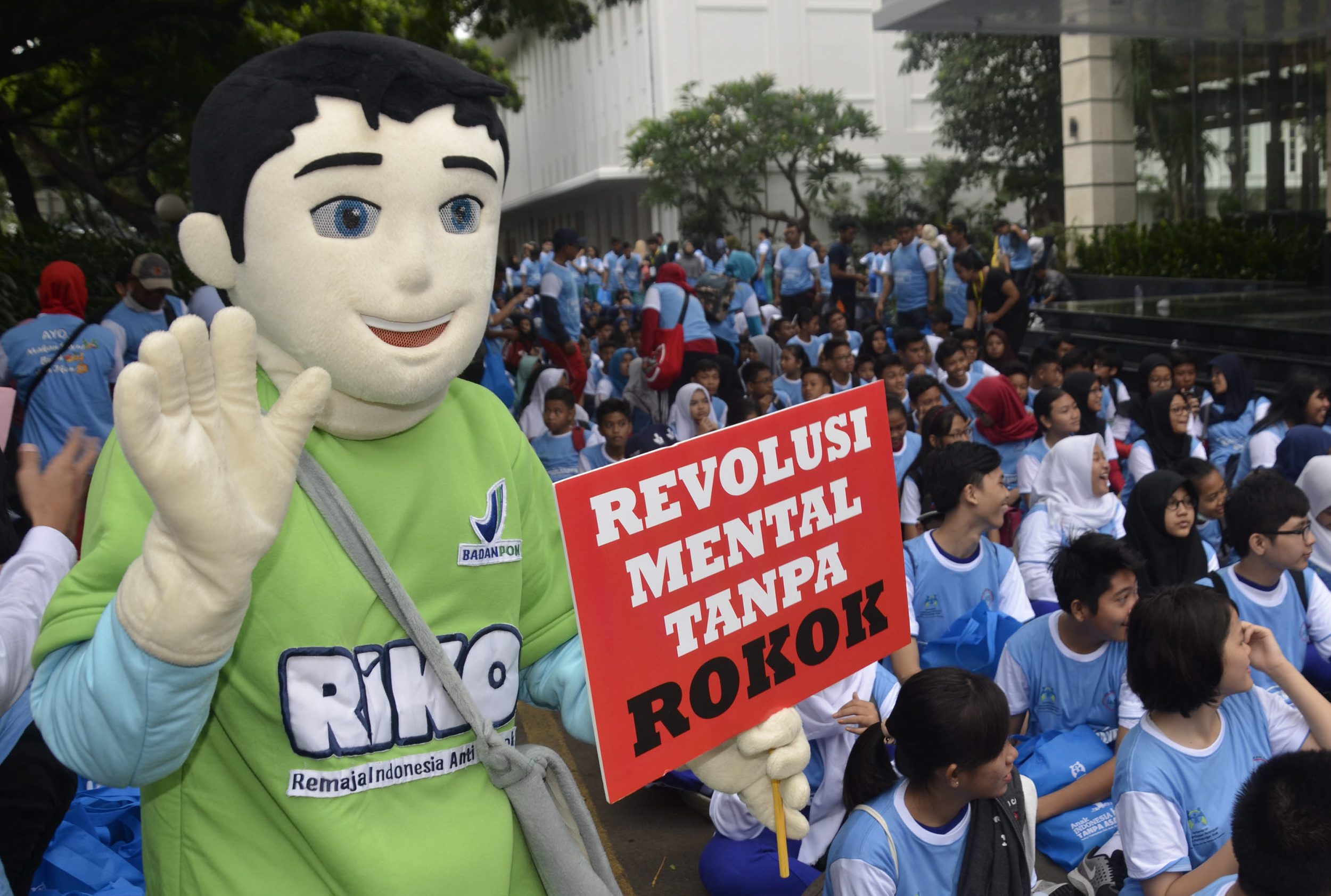 Raperda Kawasan Tanpa Rokok di Jakarta Diharapkan Bisa Lindungi Anak ...