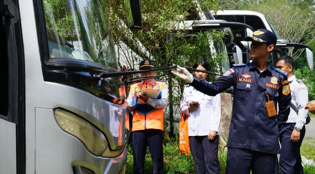 Tak Penuhi Aspek Keselamatan saat Libur Panjang Waisak, 539 Bus ...