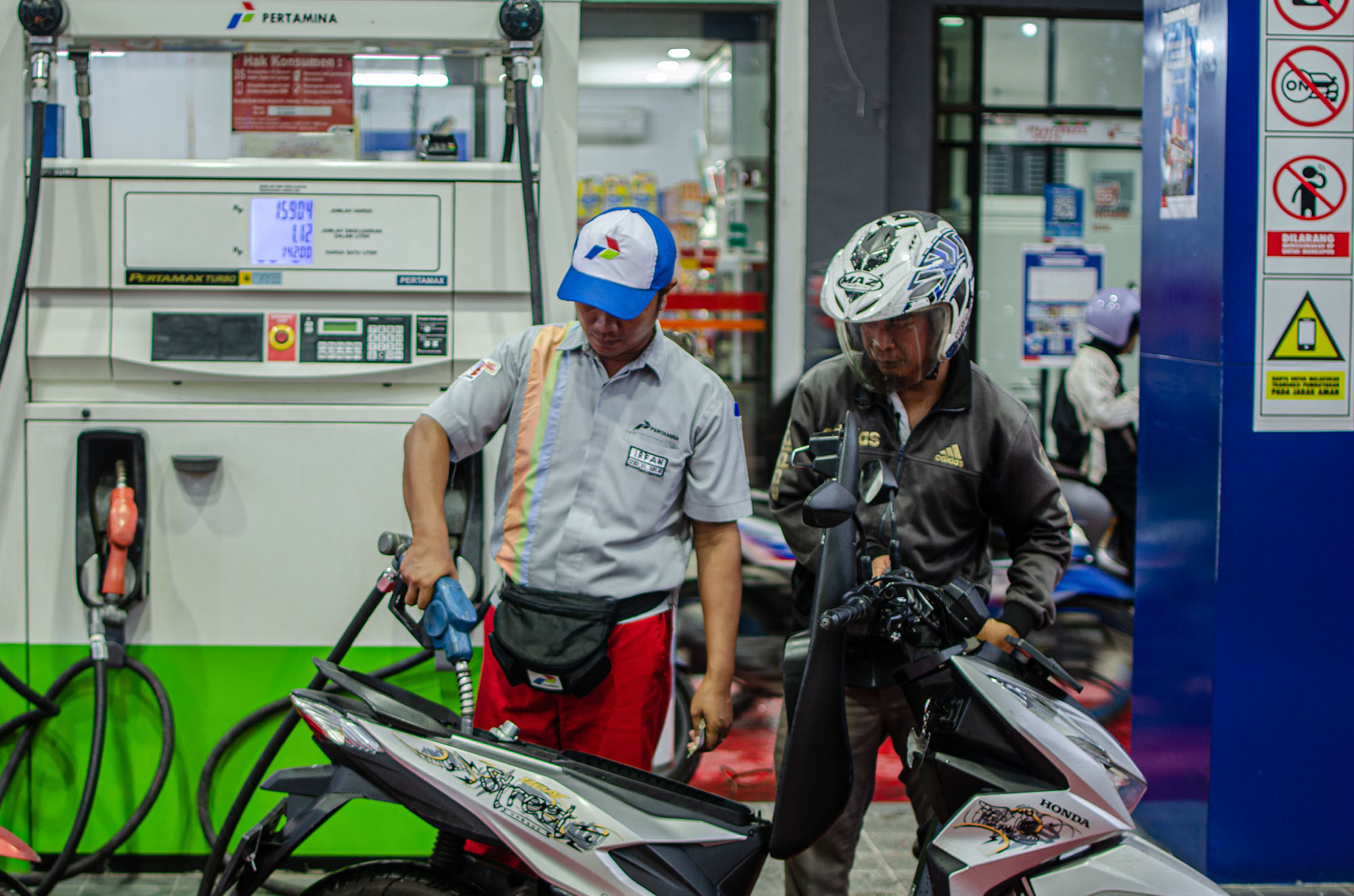 BBM Non-Subsidi di Pertamina Turun, Begini Perbandingan Harga di Shell ...