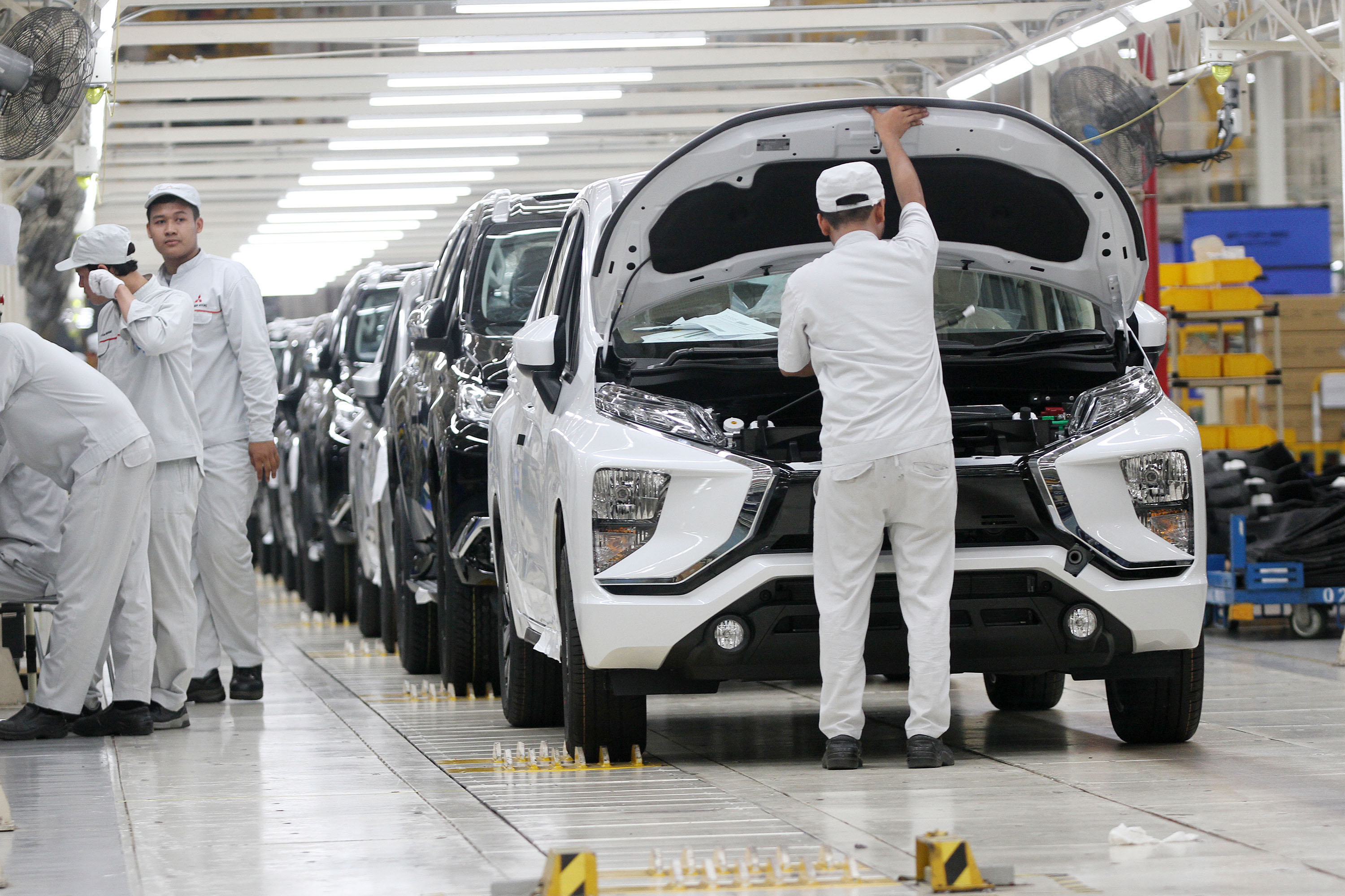 Mesin Diproduksi Nissan Indonesia, Banderol Xpander Bisa Turun ...